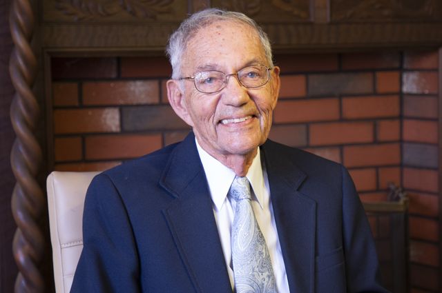 Alumnus Morton La Kretz donates additional $15 million for UCLA Botany ... Alumnus Morton La Kretz donates additional $15 million for UCLA Botany ...